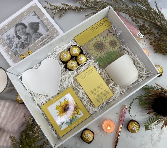 Jane's Handcrafts and Gifts About